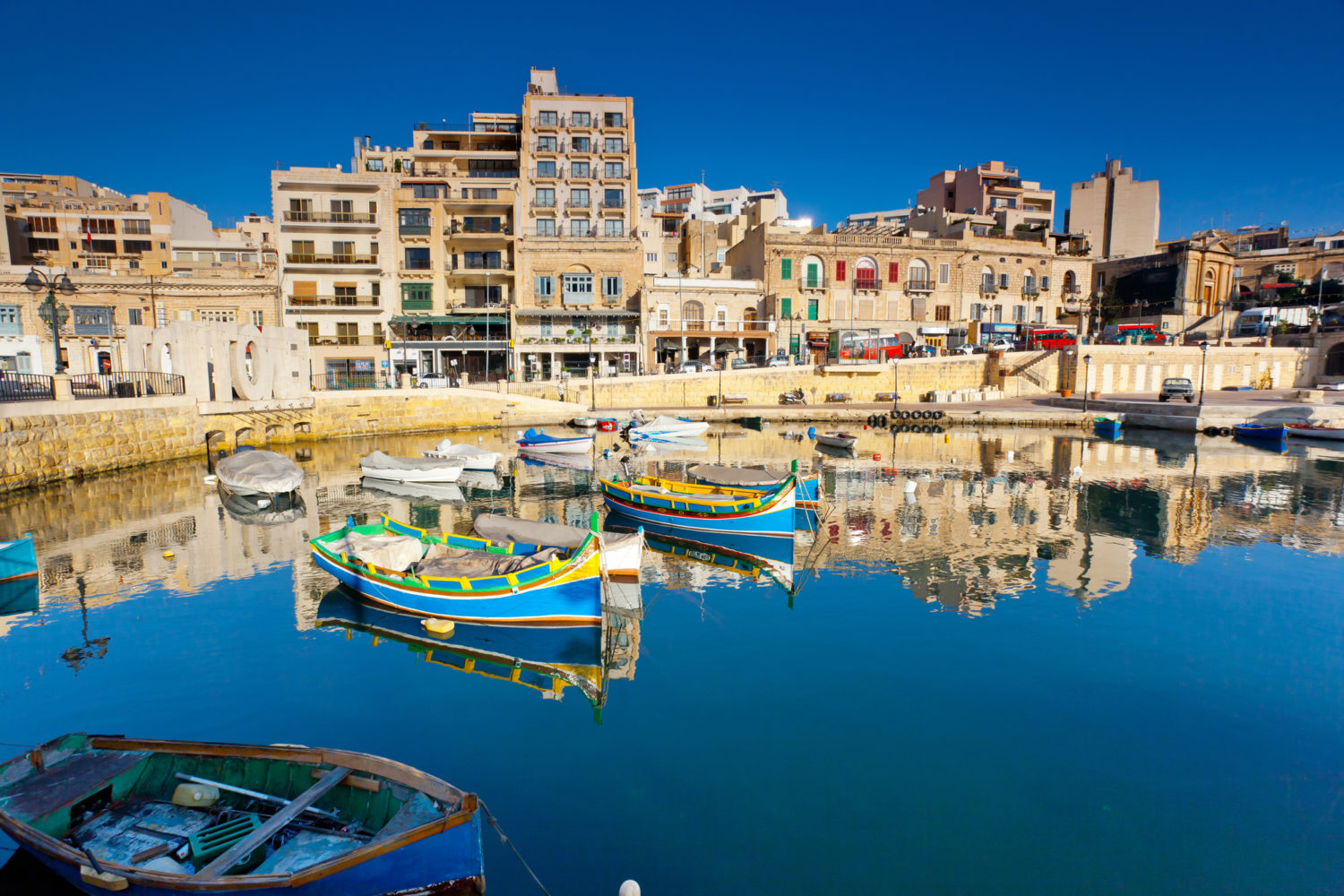 Vamos para Malta? Conheça a ilha que encanta os intercambistas ...